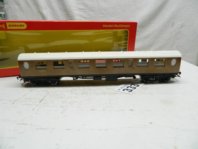 TRIANG HORNBY 00 LNER Thompson Teak Full 3rd Coach 1010 Box R745 (B ...