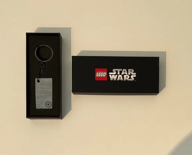 LEGO® STAR WARS VIP The Mandalorian Beskar Keychain 5007403 New ...