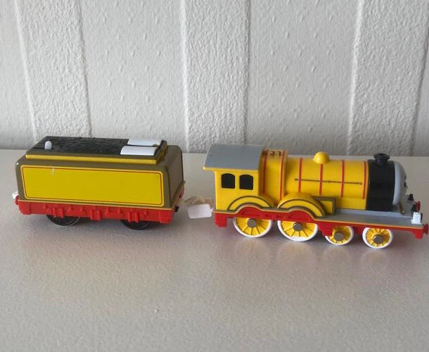 MOLLY THOMAS THE tank engine tomy trackmaster battery train 2005 And ...