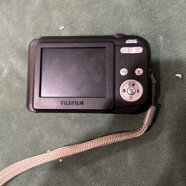 FUJIFILM FINEPIX L30 10MP DIGITAL CAMERA 3X OPTICAL ZOOM POINT AND ...