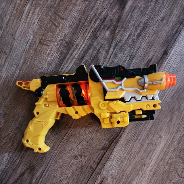 BANDAI POWER RANGERS Dino Super Charge Deluxe Dino Morpher Gun Blaster ...