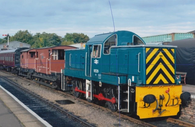 DIESEL TRAIN PHOTO Class 14 Photograph Railway Picture Of 9529 ...