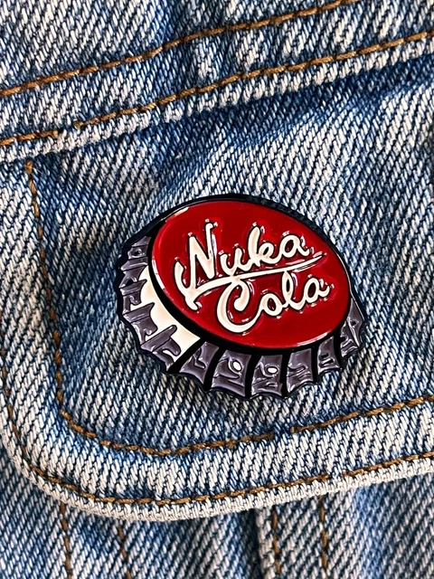 FALLOUT - NUKA Cola Bottle Cap - Cartoon Enamel Pin - Excellent ...