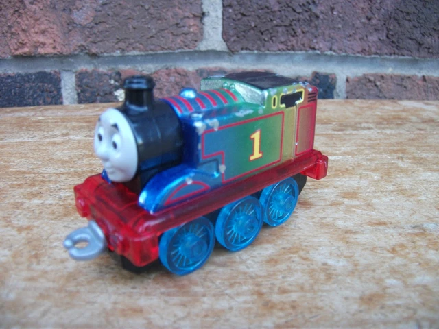 THOMAS THE TANK Engine & Friends ADVENTURES Train - RAINBOW THOMAS £4. ...