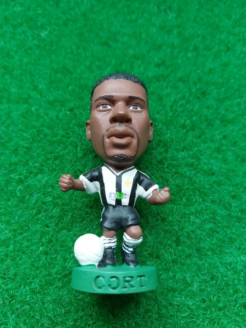 CARL CORT NEWCASTLE United Corinthian Football Figure Pro467 £4.00 ...