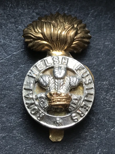 WELSH FUSILIERS ORIGINAL British Army Cap Badge First World War £16.00 ...