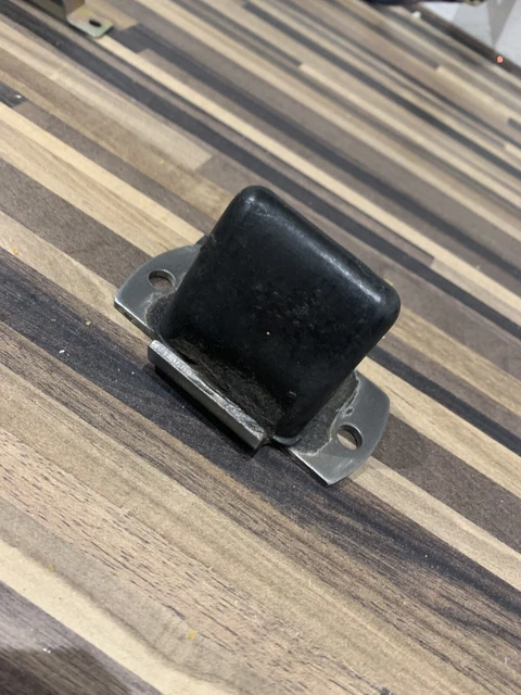 FORD ESCORT MK2 Rear Axle Centre Bump Stop. £9.99 - PicClick UK
