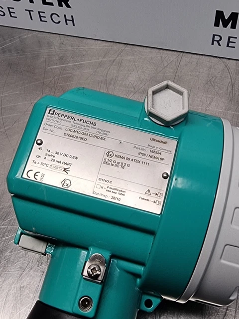 PEPPERL + FUCHS LUC Ultrasonic Level Sensor | LUC-M10-G5A12-IHD-EX | P ...