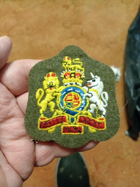REGIMENTAL SERGEANT MAJORS (RSM) Rank Badge, depicts embroidered ...