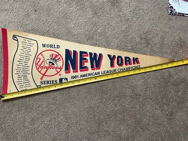 MLB BASEBALL, VINTAGE 1981 NEW YORK YANKEES Pennant, Série Mondiale ...