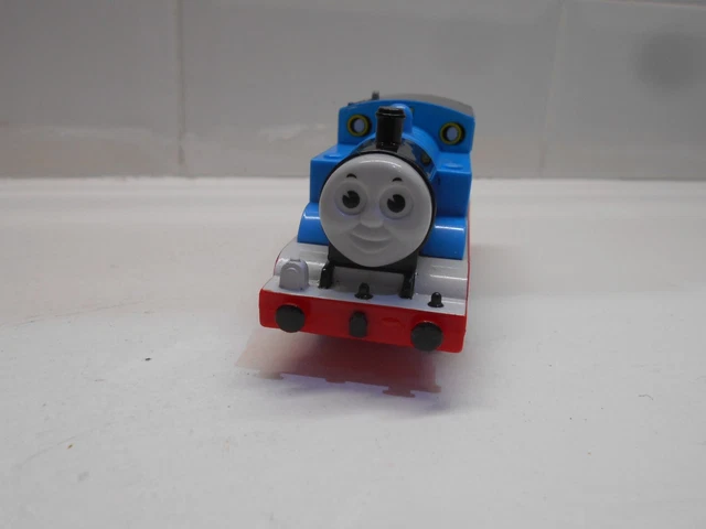 TOMY TRACKMASTER THOMAS the tank engine train thomas 1992 white base £ ...