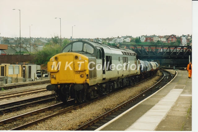 RAIL PHOTO CLASS 37 37058 @ Newport 24/04/91 12:40 Cardiff Tidal ...