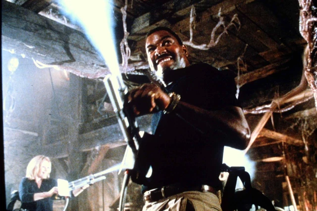 SPECIES II - Natasha Henstridge - Justin Lazard - 9 Dias - 5x5cm ...