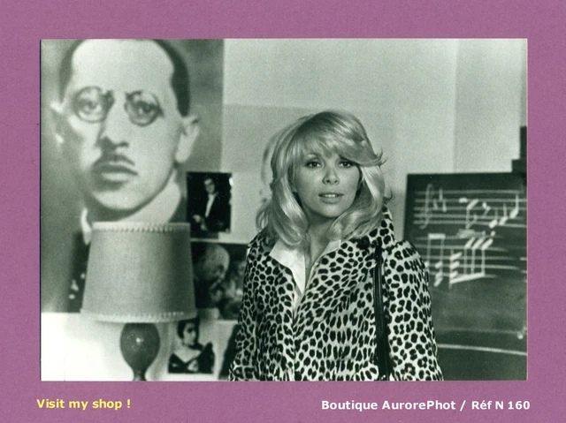 PHOTO DE PRESSE Cinéma : Mireille Darc, Actrice Film " Le Grand Blond..." - N160 EUR 12,00 ...