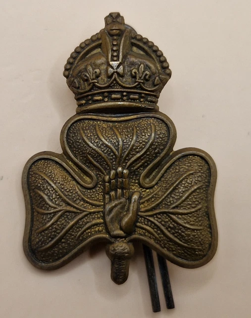 WW1 BRITISH ARMY Cap Badge 14th Royal Irish Regiment Shamrock Brass ...
