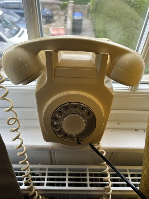 BT GPO 741 Rotary Dial Telephone Cream 1972 Rare - With Original ...