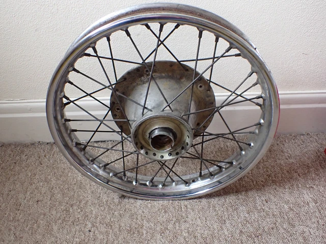 TRIUMPH T120 BSA A65 Conical Hub Rear 18" WM3 Wheel Late Type Bearing ...