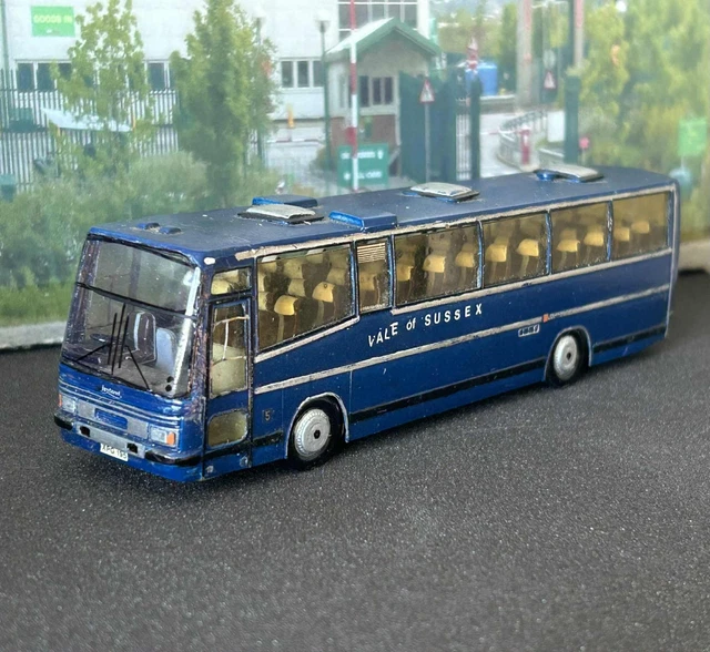 KIT BUS Built Pirate Models Plaxton Paramount 3500 Mark 1 Leyland Model ...