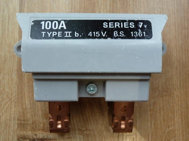 HENLEY 100A FUSE Carrier Series 7 Type 2b 415v BS 1361 £7.00 - PicClick UK