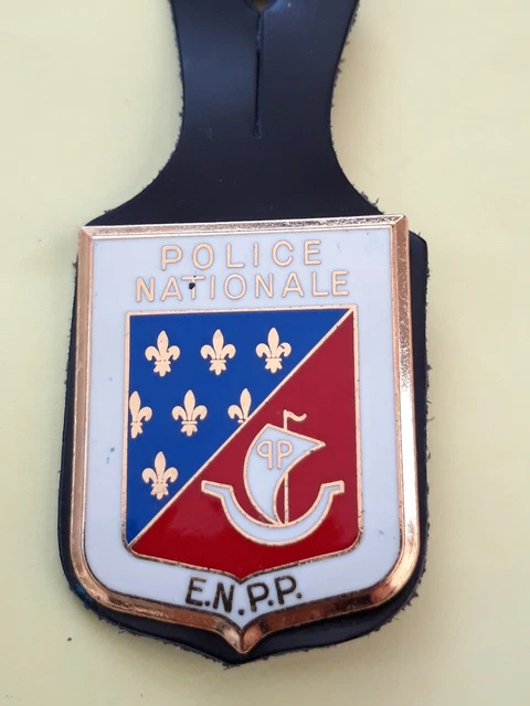 INSIGNE ECOLE NATIONALE de police de Paris ENPP noisiel EUR 6,00 ...