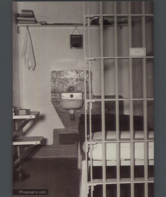 PRISON CELL ALCATRAZ Prison Cards, Mugshots and Records, 4.5" x 6 ...