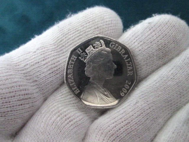 GIBRALTAR UNCIRCULATED CHRISTMAS 50P Coin 2009 Robin £74.50 - PicClick UK