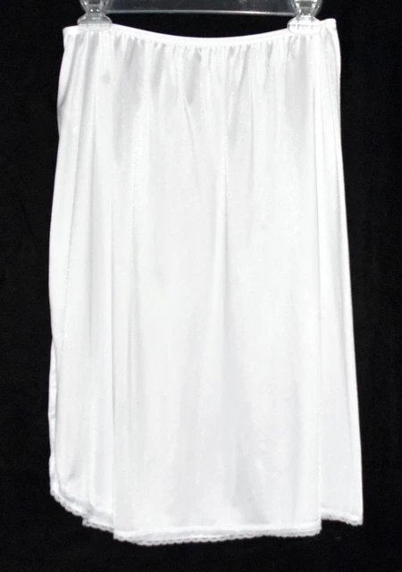 VINTAGE VANITY FAIR White Half Slip with Side Slit Floral Lace Border ...