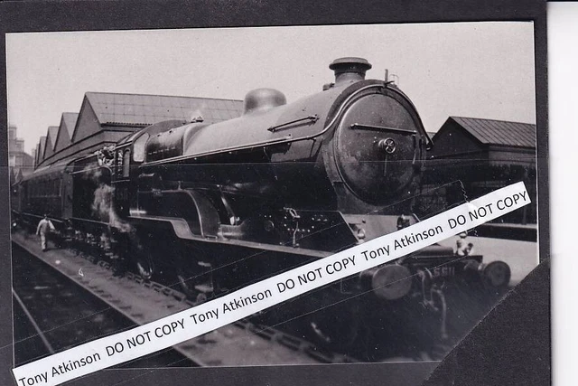 LNER EX GCR - D11 Class 4-4-0 No. 5511 @ Sheffield - Vintage Image ...