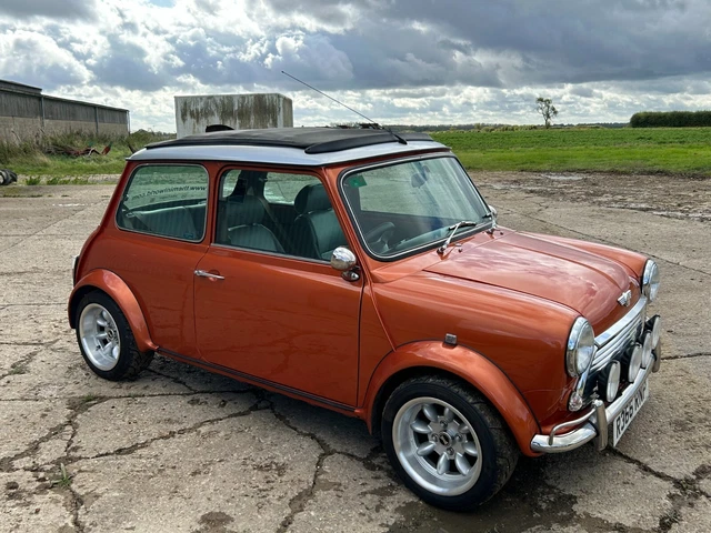 CLASSIC MINI COOPER sportspack, 1998, 1275CC MPI, a stunning rust free ...