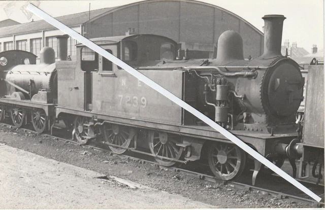 A VIEW OF LNER loco 7239 at kings lynn shed in 1947 £1.50 - PicClick UK