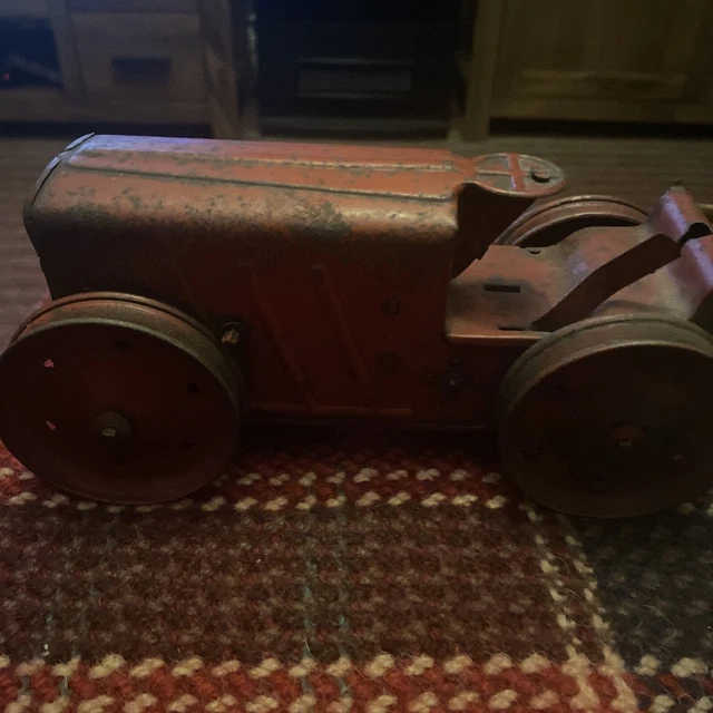 TRI-ANG TINPLATE CLOCKWORK Tractor No.2, Original! Working £16.31 ...