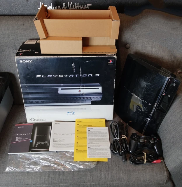 CONSOLE PLAYSTATION 3 60go Rétrocompatible en Boite / PS3 / CECHC04 EUR ...