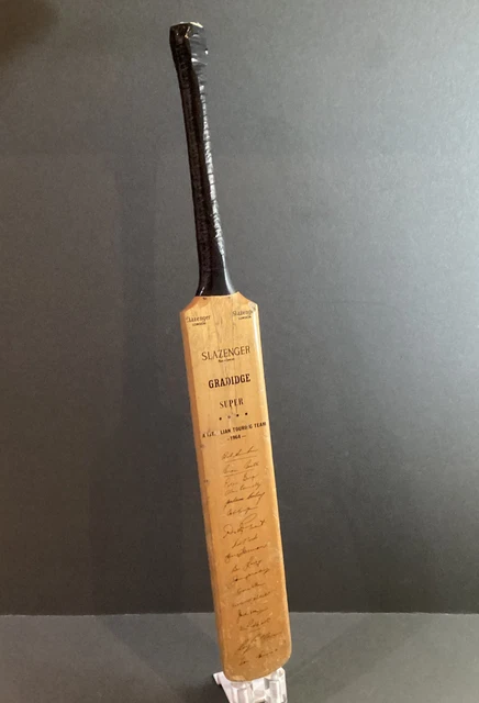SLAZENGER GRADIDGE 1964 Australian Touring Team Signed Miniature ...
