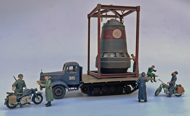 1:35 DIE GLOCKE Resin 3D-Print auf Sd.Kfz. 3/5 Model Kit gebaut pro ...