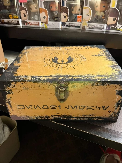 OBI-WAN KENOBI LEGACY Lightsaber Limited Edition Box Set Shop Disney ...