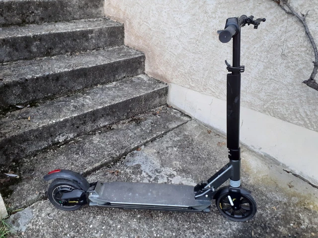 TROTTINETTE ÉLECTRIQUE GOODYEAR REVOE REVOLT R EUR 70,00 - PicClick FR