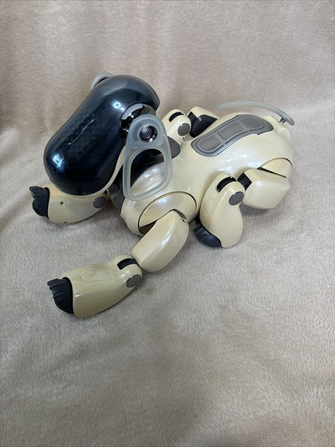SONY AIBO MODÈLE ERS-7 chien robot blanc pour pièces tel quel 1223113 EUR 543,05 - PicClick FR