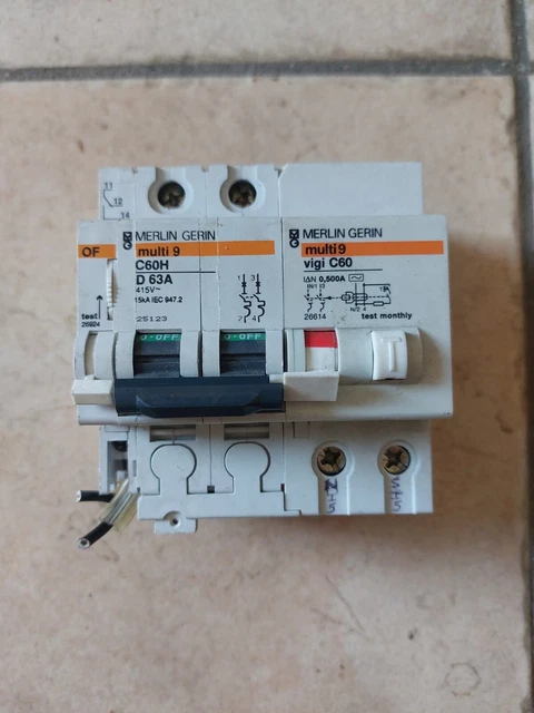 MAGNETOTERMICO DIFFERENZIALE MERLIN Gerin 2P C60H D63A 415V 500mA EUR ...