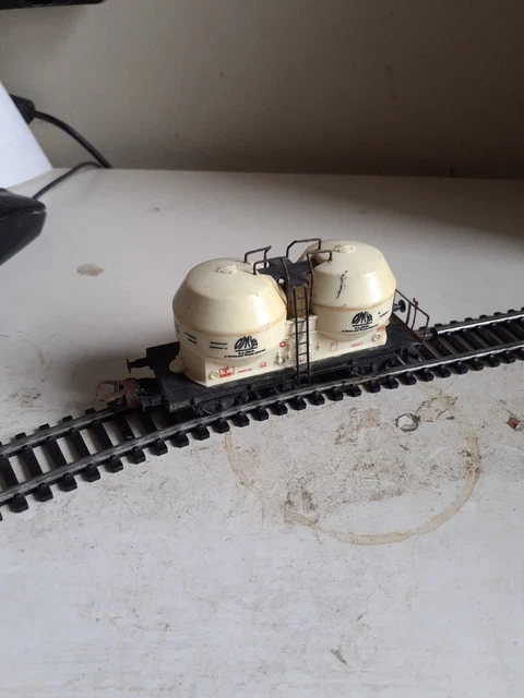 LIMA HO/OO GAUGE Twin Tanks Cement Presflo Tanker Wagon £3.83 - PicClick UK