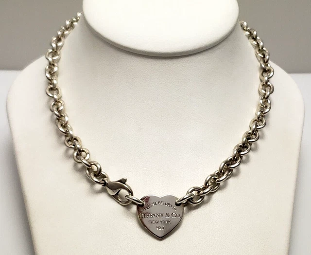 TIFFANY & CO Sterling Silver Return To Tiffany Heart Tag Link Necklace ...