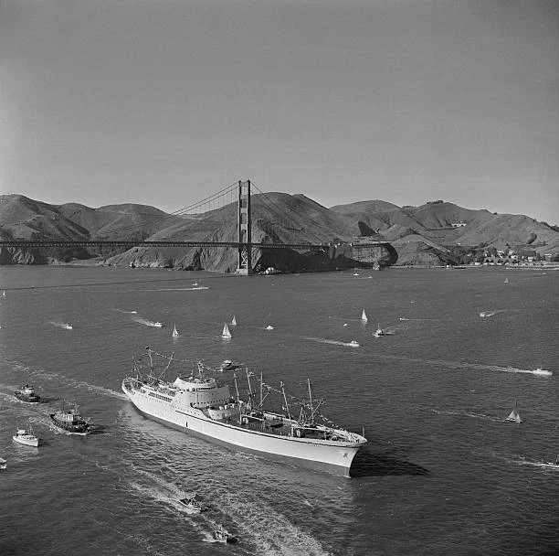 THE NS SAVANNAH worlds first nuclear powered merchant ship esco- 1962 ... THE NS SAVANNAH worlds first nuclear powered merchant ship esco- 1962 ...