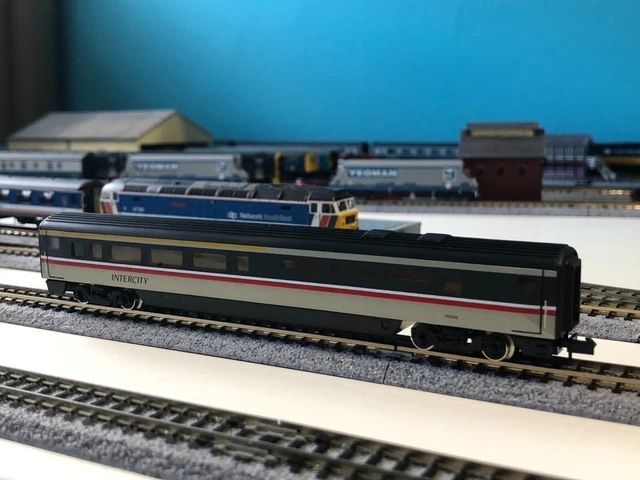 GRAHAM FARISH 0847 N Gauge MK4 Coach Tourist Open Intercity Swallow ...