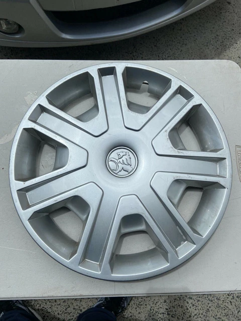 HOLDEN VE COMMODORE Wheel Hub Cap Ve Free Post *2 $49.95 - PicClick AU