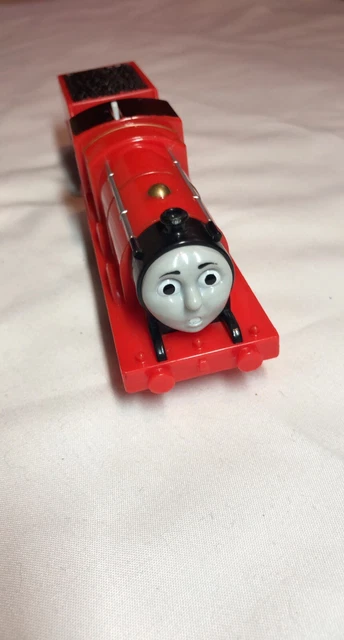 THOMAS & FRIENDS Trackmaster Train SCARED JAMES motorised Engine £2.35 ...