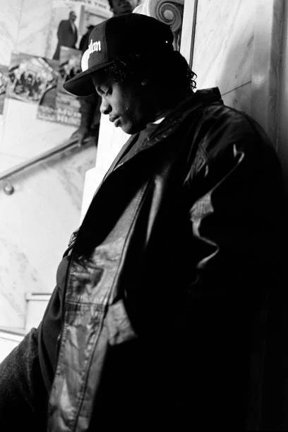 RAPPER EAZY-E APPEARS in a portrait taken on March 1, 1990 in New - Old ...