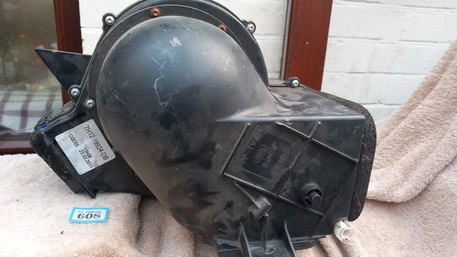 LAND ROVER DEFENDER 2006-2016 HEATER BLOWER MOTOR ASSY (untested) £78. ...