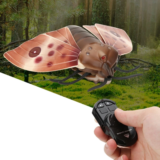 REMOTE CONTROL INFRARED High Simulation Insect Moth Kid Trick Playing ...