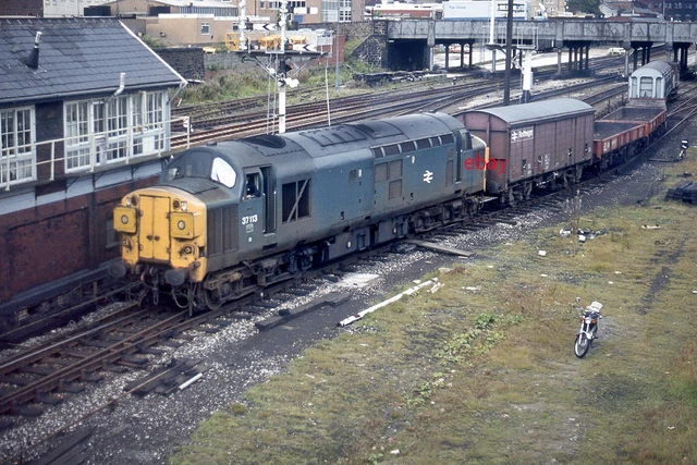 ORIGINAL 35MM SLIDE BR Class 37 no. 37113 at Bolton +rights for use £2. ...