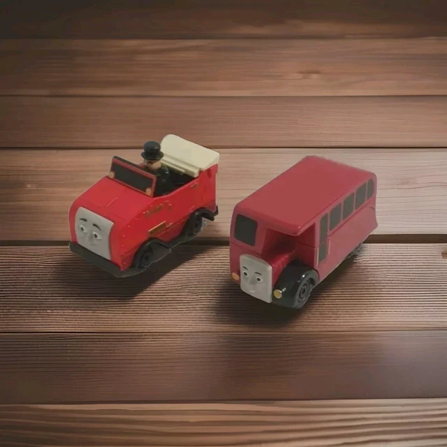 THOMAS THE TANK Engine Trains Duo Winston 2014 & Bertie 2016 Nearly New ...