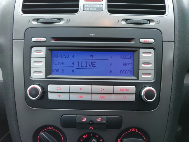 VW RCD 300 CD-Radio 1K0035186AF EUR 30,00 - PicClick DE